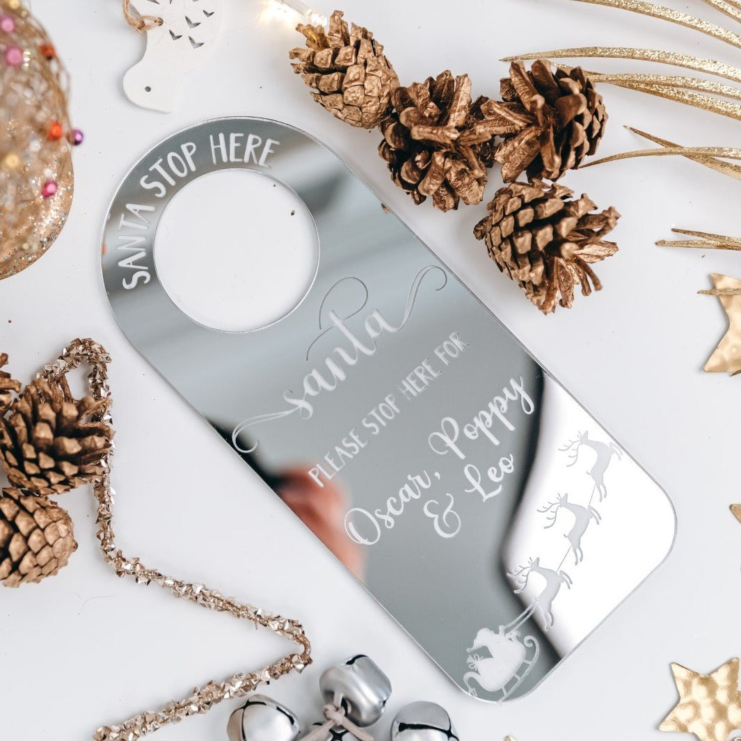 Luxury Santa Stop Here Silver Christmas Door Hanger – Printlux